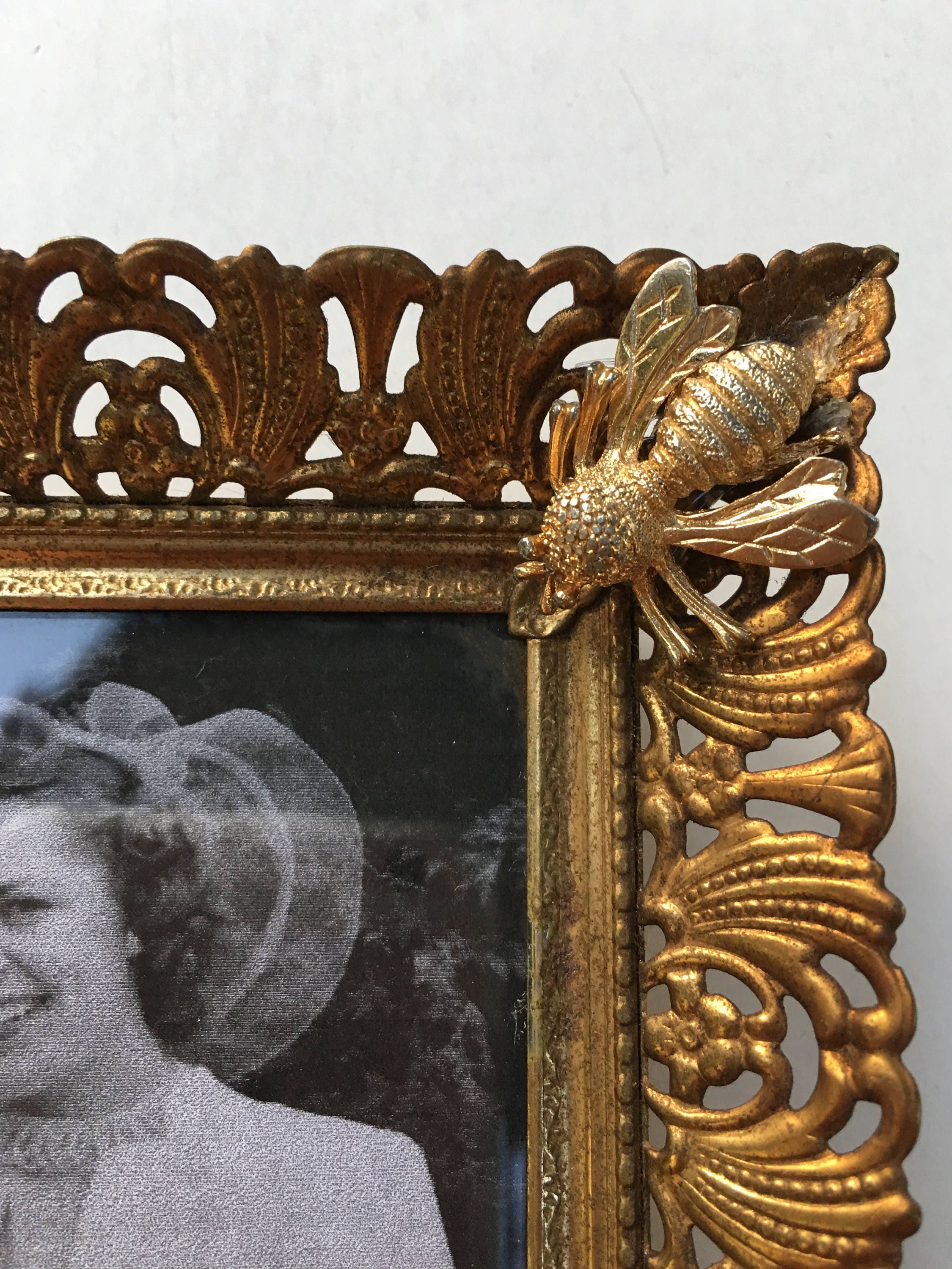 Honey Bee Upcycled GOLD Vintage Frame Repurposed Costume Jewelry Can ...