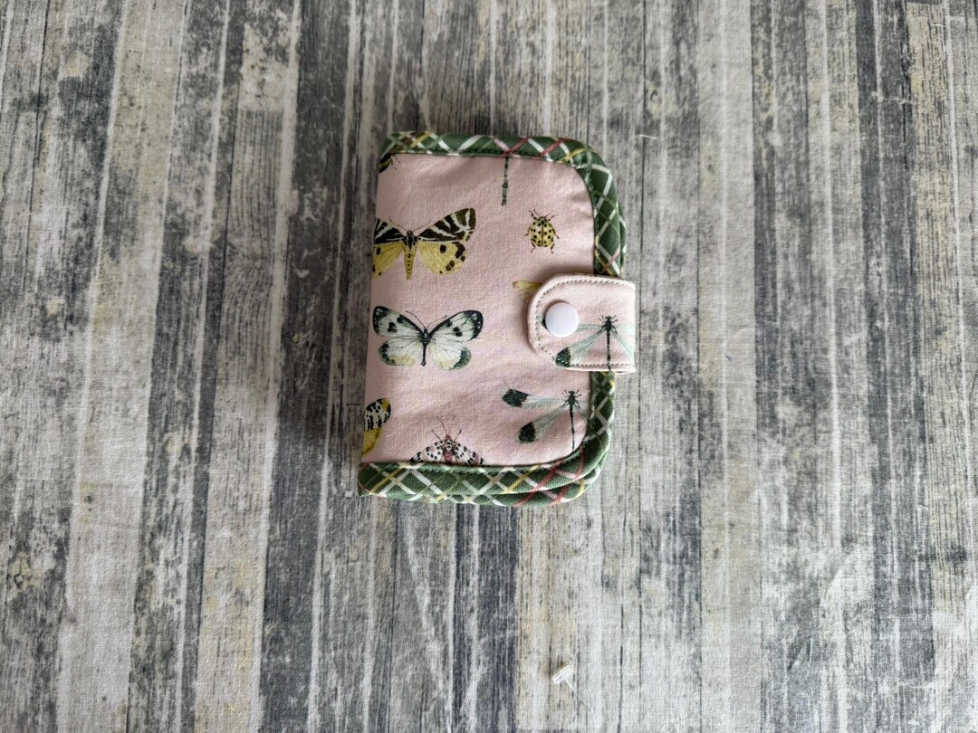 Small Needlebook Needle Pin Holder Sewing Case Sewing Kit Butterflies ...