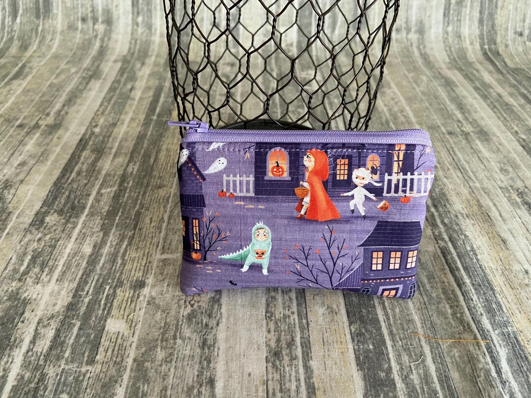 Halloween House Zipper Pouch: Trick or Treaters Coin Purse - Etsy