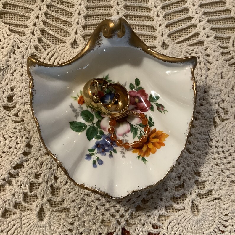 Fenton Pottery Footed Shell Scalloped Floral Gold Bone China Trinket ...