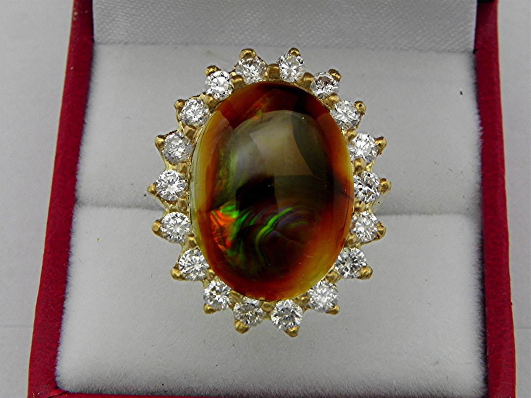 AAAA Fire Agate From Mexico 20x14mm 10 Carats in 18K Yellow Gold ...