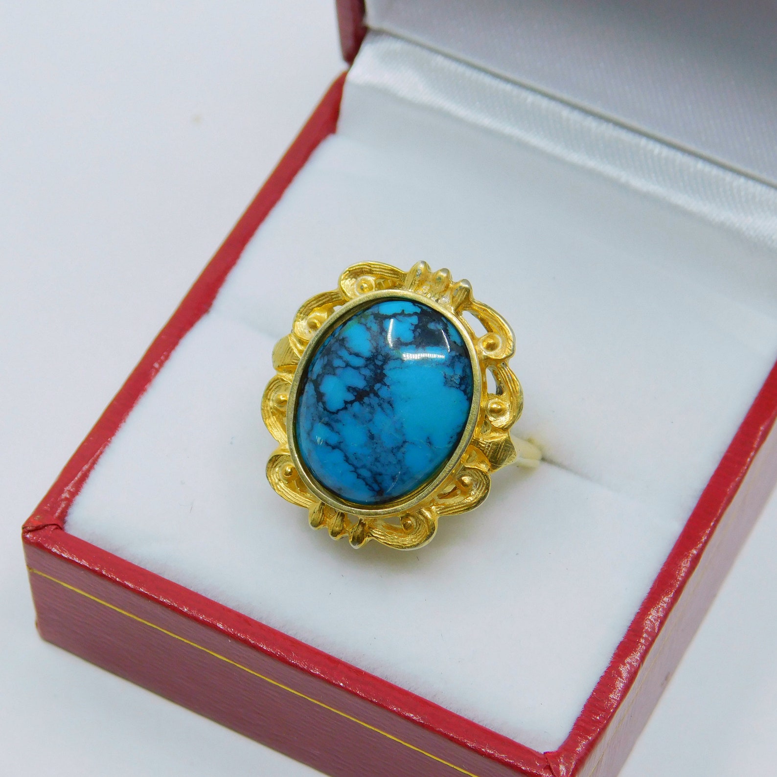 AAAA Cloud Mountain Turquoise 4.94 Carats 15x12mm Set in an Old Antique ...