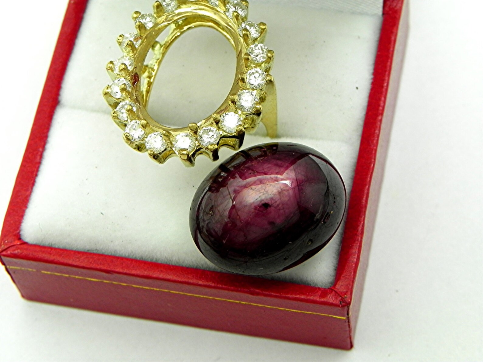 37 Ct Purple Red Star Ruby 20x16.3mm 37 Carats in 18K Yellow | Etsy