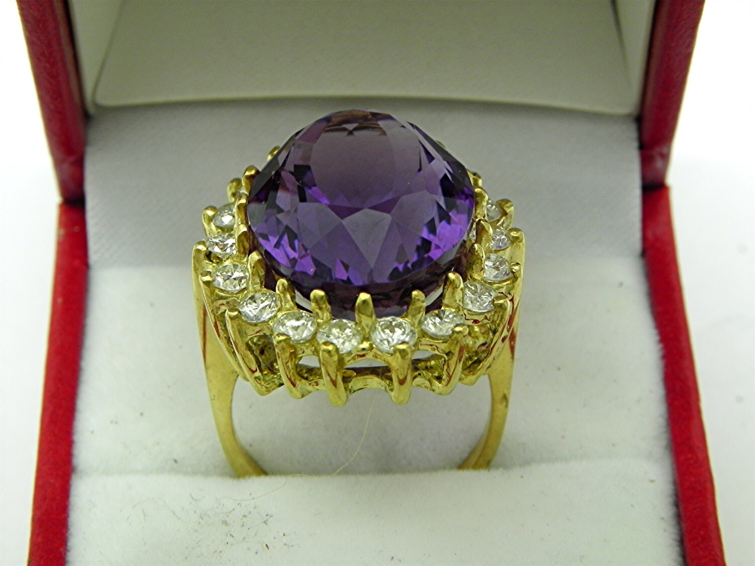 AAAA Amethyst 18x14mm 20 Carats Rich Deep Color in 18K Yellow Gold ...