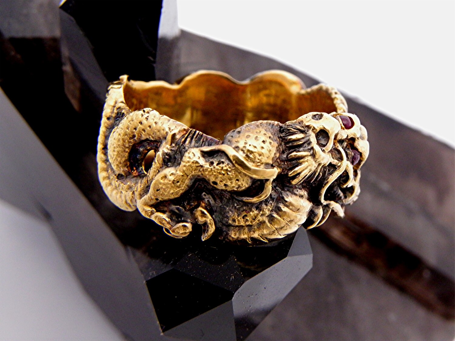 Custom 18K Gold Dragon Ring. Hand Carved in Sold 18K Yellow - Etsy