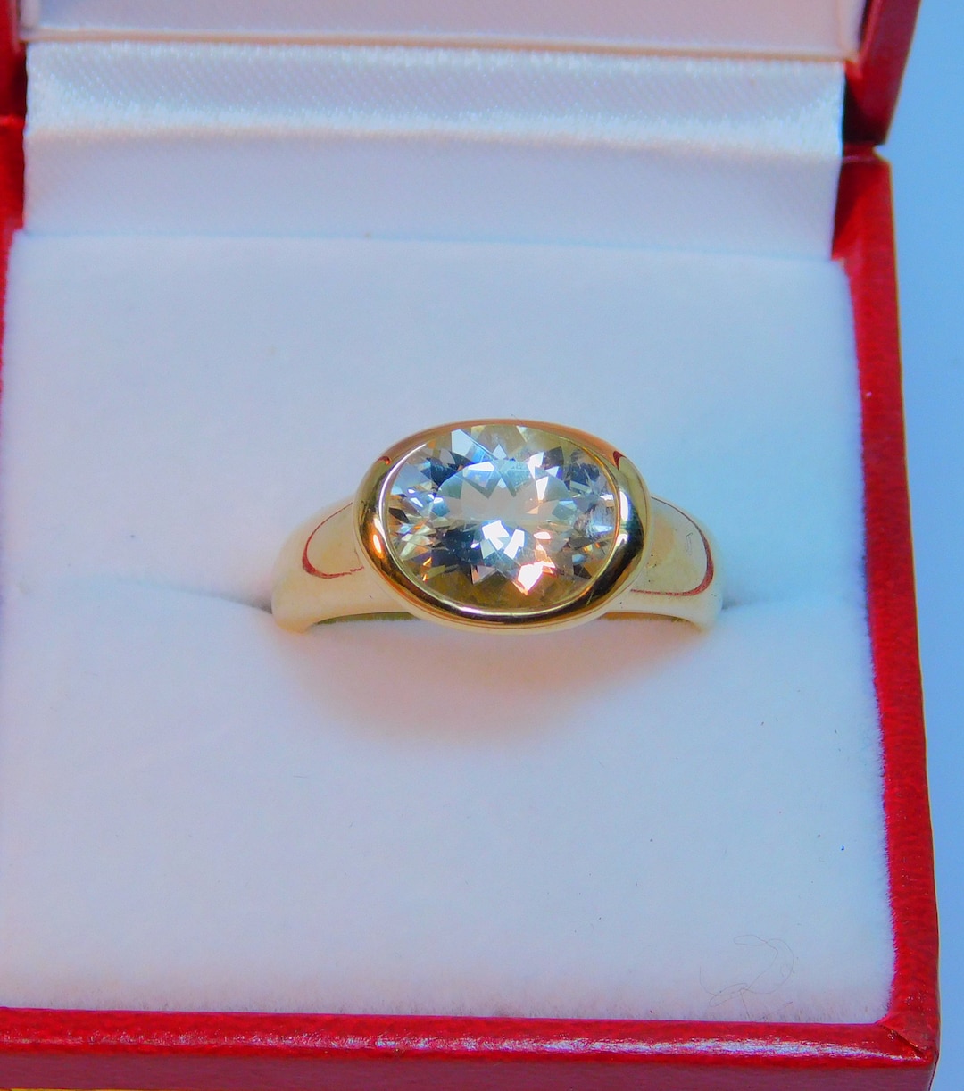 AAAA Goshenite White Beryl 10x8mm 2.39 Carats Bezel Set 14K Yellow Gold ...