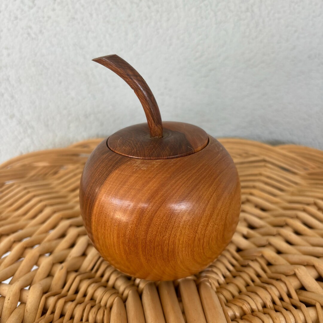 Vintage Carved Wood Apple Box - Etsy
