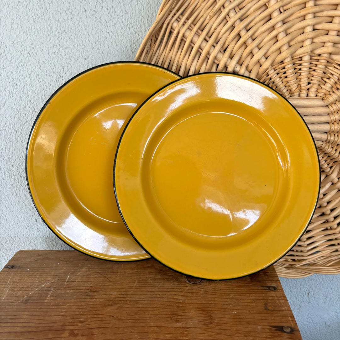 Vintage Enamelware Mustard Plates - Etsy