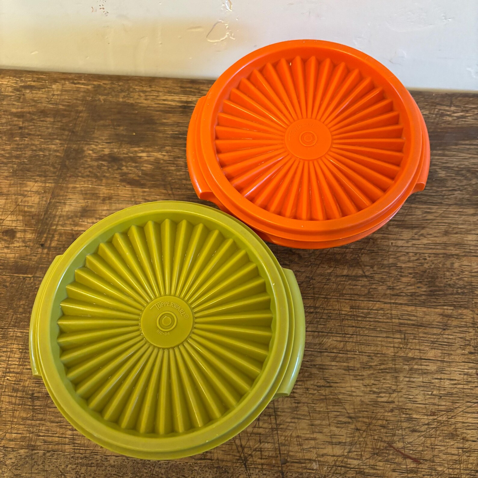 Vintage Small Tupperware Containers With Lids - Etsy