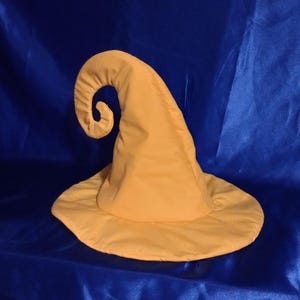 Yellow Wizard Hat / Spiral Witch Hat - Etsy