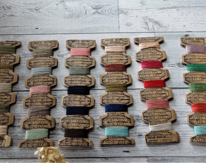 Vintage Cardboard Thread Winders, Magic Match Spools Swg3 - Etsy
