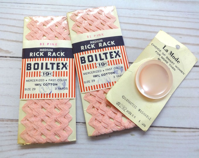 Pink Rick Rack and Large Pink Button, 1 1/2 Across, Vintage Trims ...