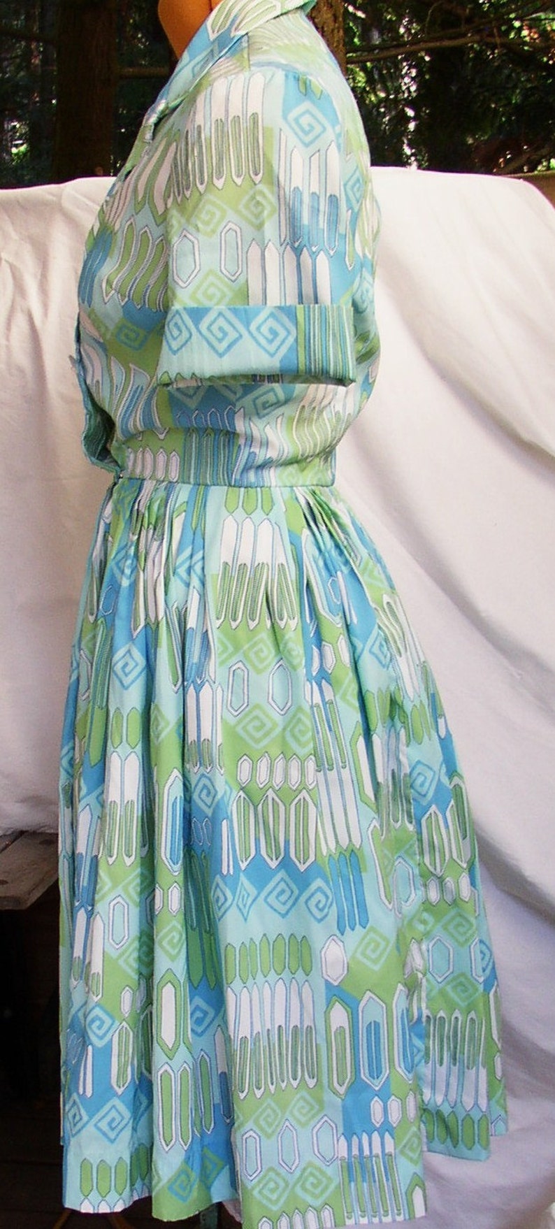 VINTAGE DRESS FROCK 1960's blues greens rayon crepe | Etsy