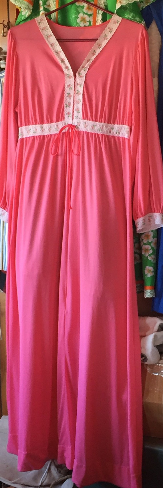 Vintage long silky nylon - Gem