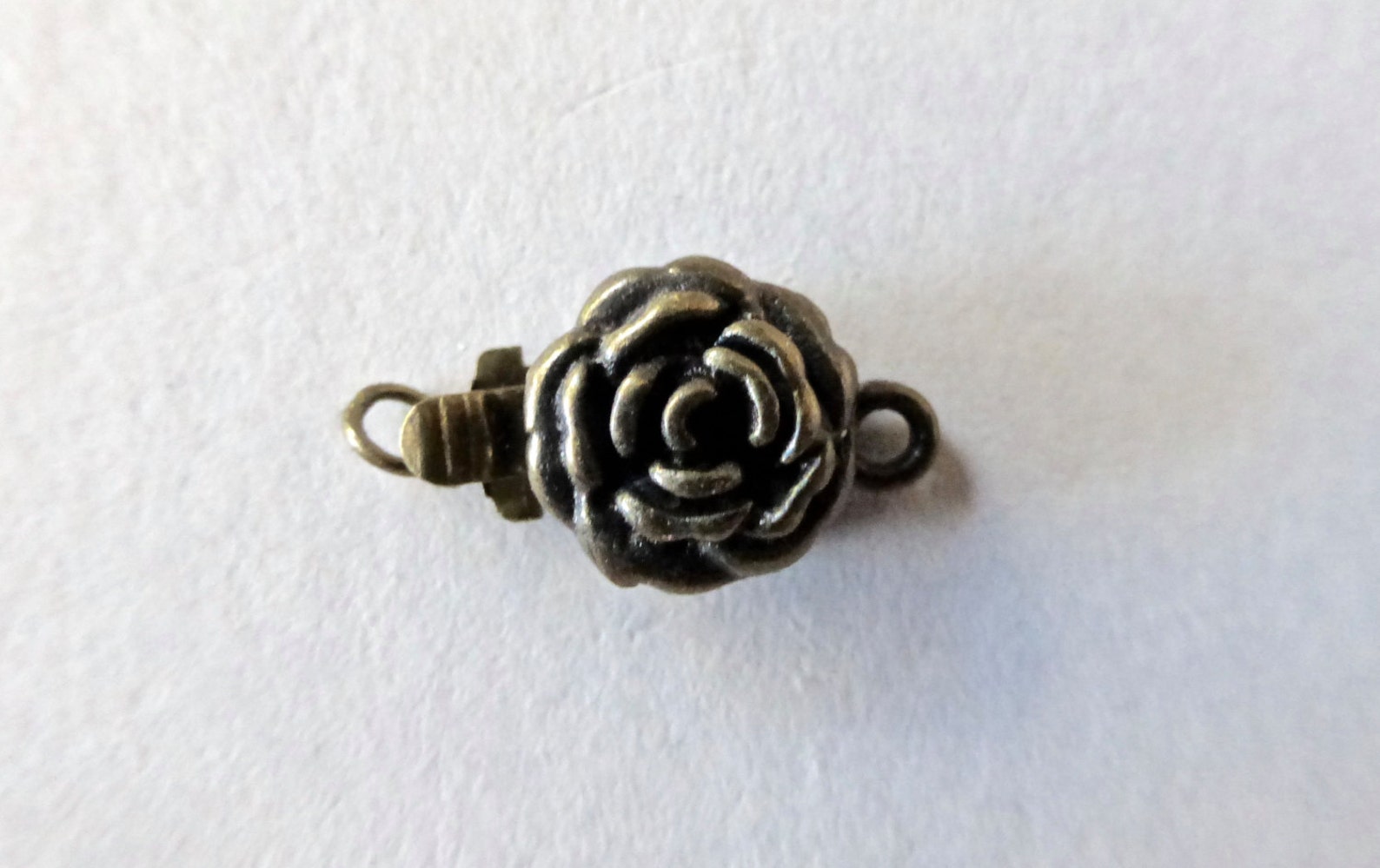 1 Strand Flower Box Clasp in Antique Brass or Silver 14mm 2 - Etsy