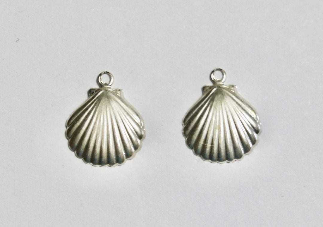 11mm Sterling Silver Claim Shell Charms, Drops 2 - Etsy