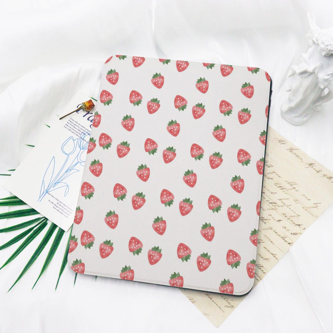 Strawberries 360 Swivel iPad Case for iPad 9.7" 10.2" 10.9" 11" 12.9 ...
