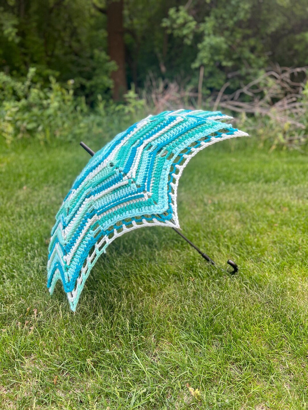 Heavy Blue and White Parasol - Etsy