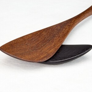 Traditional Spatula - Left or Right Hand Stirring Utensil - Wood ...