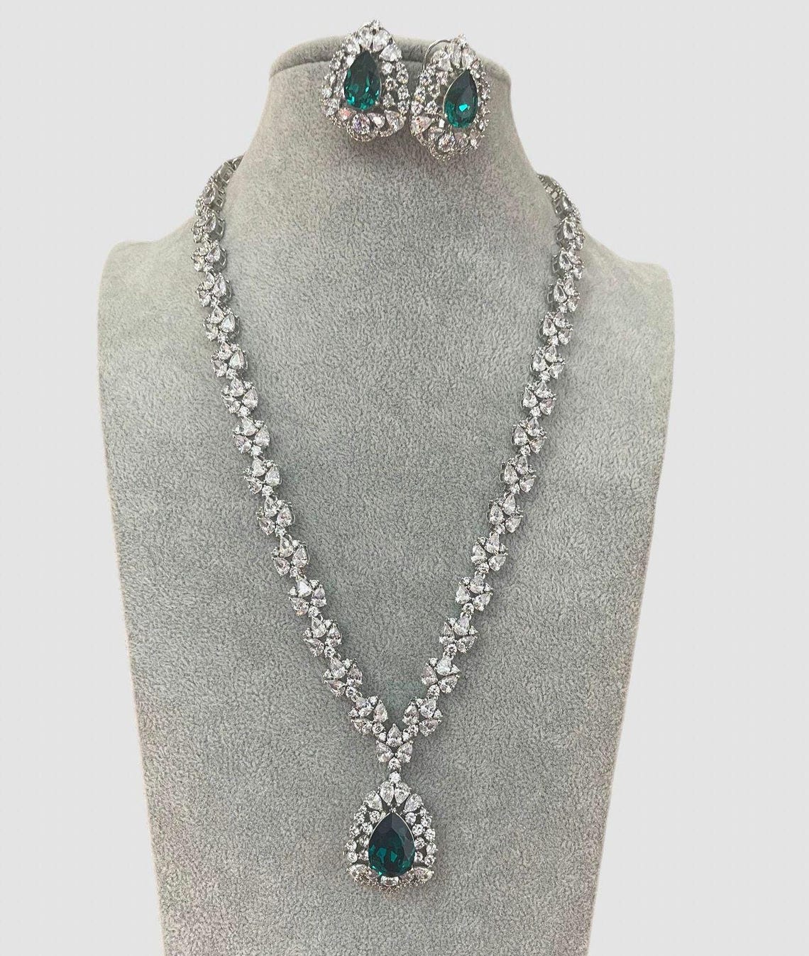 Emerald Green Diamond Necklace Set/green Diamond Set With Stud/cz Set ...