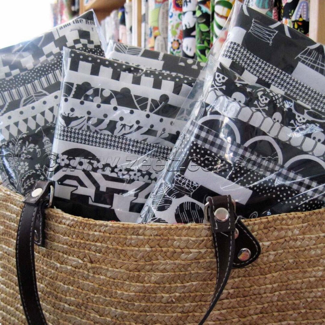 1/2 Pound Black & White FABRIC SCRAPS Scrap Bag Quilt Fabric Assorted ...