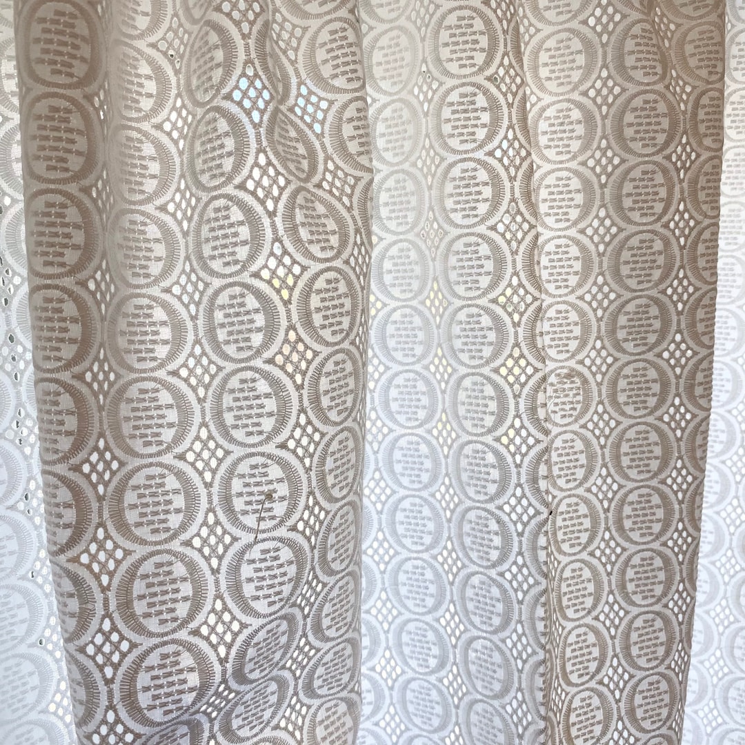 COTTON EYELET Fabric, White Eyelet Fabric, Embroidered Eyelet, 100% ...