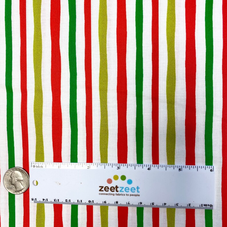 How the GRINCH Stole CHRISTMAS Fabric - Robert Kaufman - Grinch Holiday ...