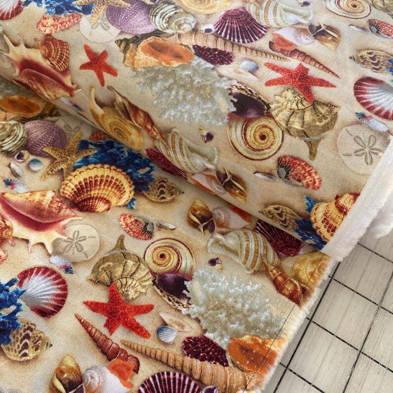 BEACHCOMBER SHELLS Fabric - Elizabeth's Studio - Cotton Quilt Fabric by ...