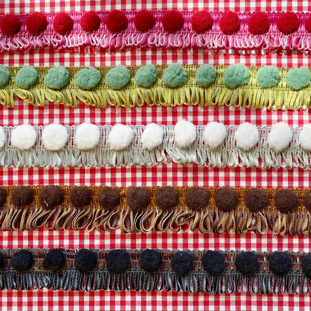 Pom Pom LOOP OMBRE Fringe TRIM by the Yard - Red, Green, White, Brown ...