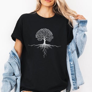 Big Tree With Deep Roots on Shirt Tree Themed Shirt for Women Nature ...