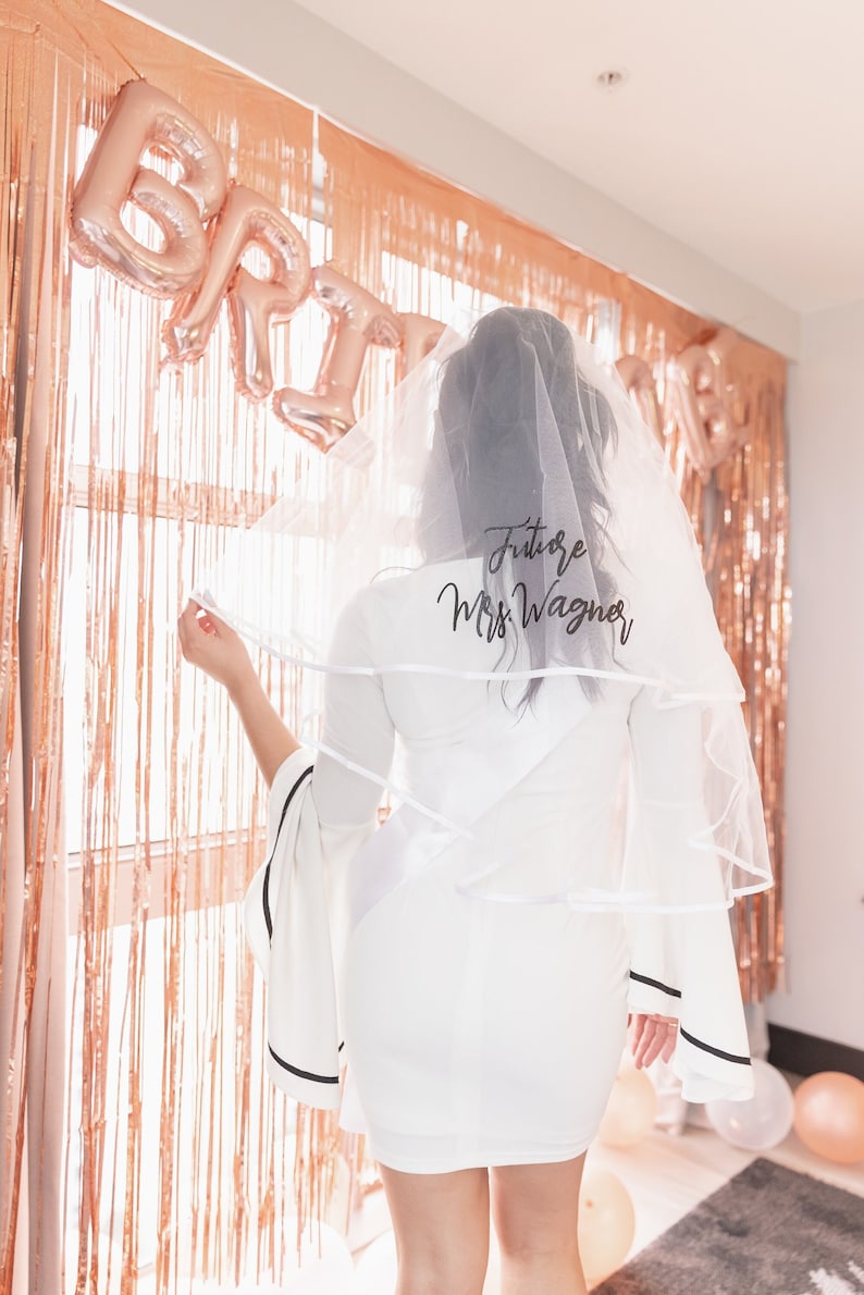 Future Mrs. Veil, Personalized Veil, Bridal Shower Veil, Bachelorette ...