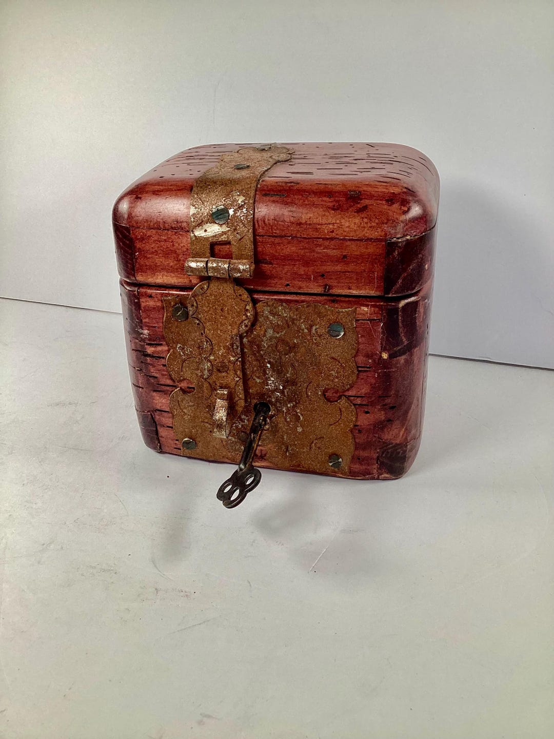 Handmade Wooden Trinket Box - Etsy