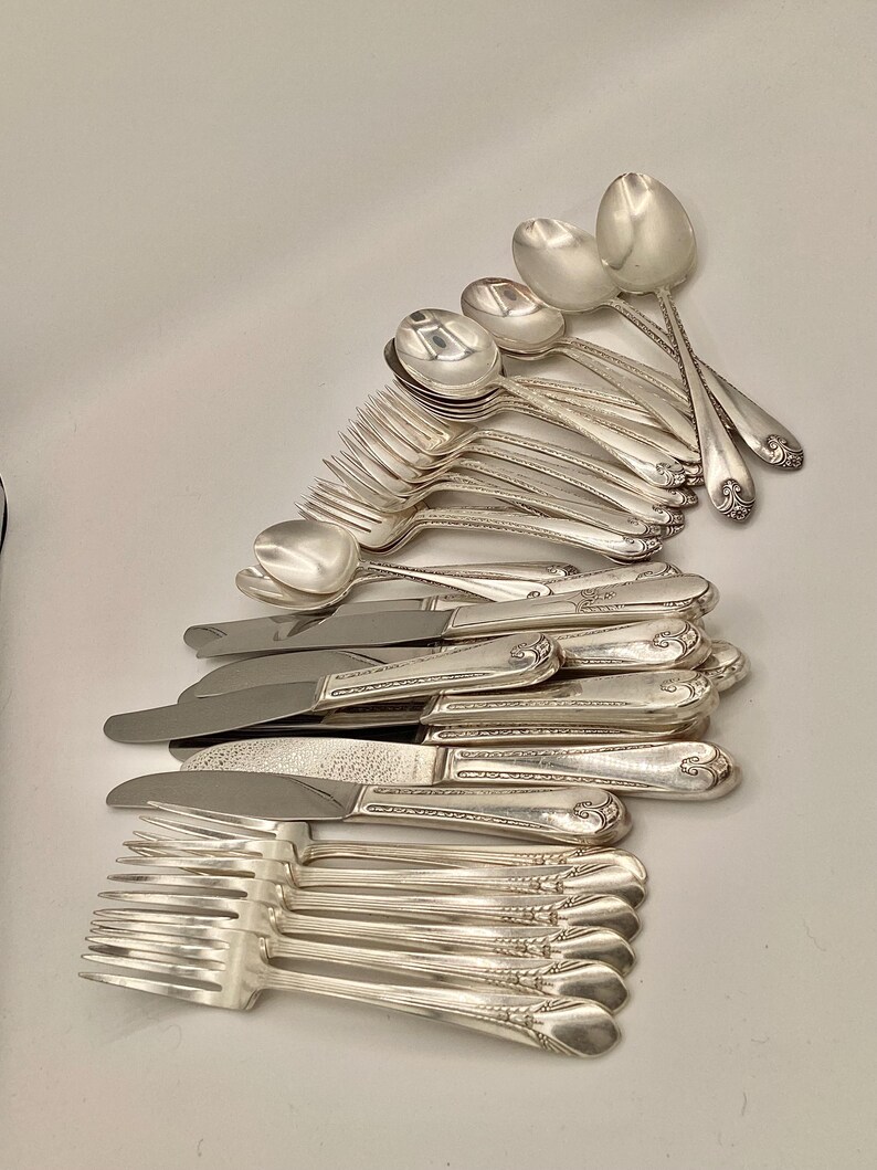 W.M. Roger’s Overlaid IS 36 Piece Flatware Set Antique Silverware Home ...