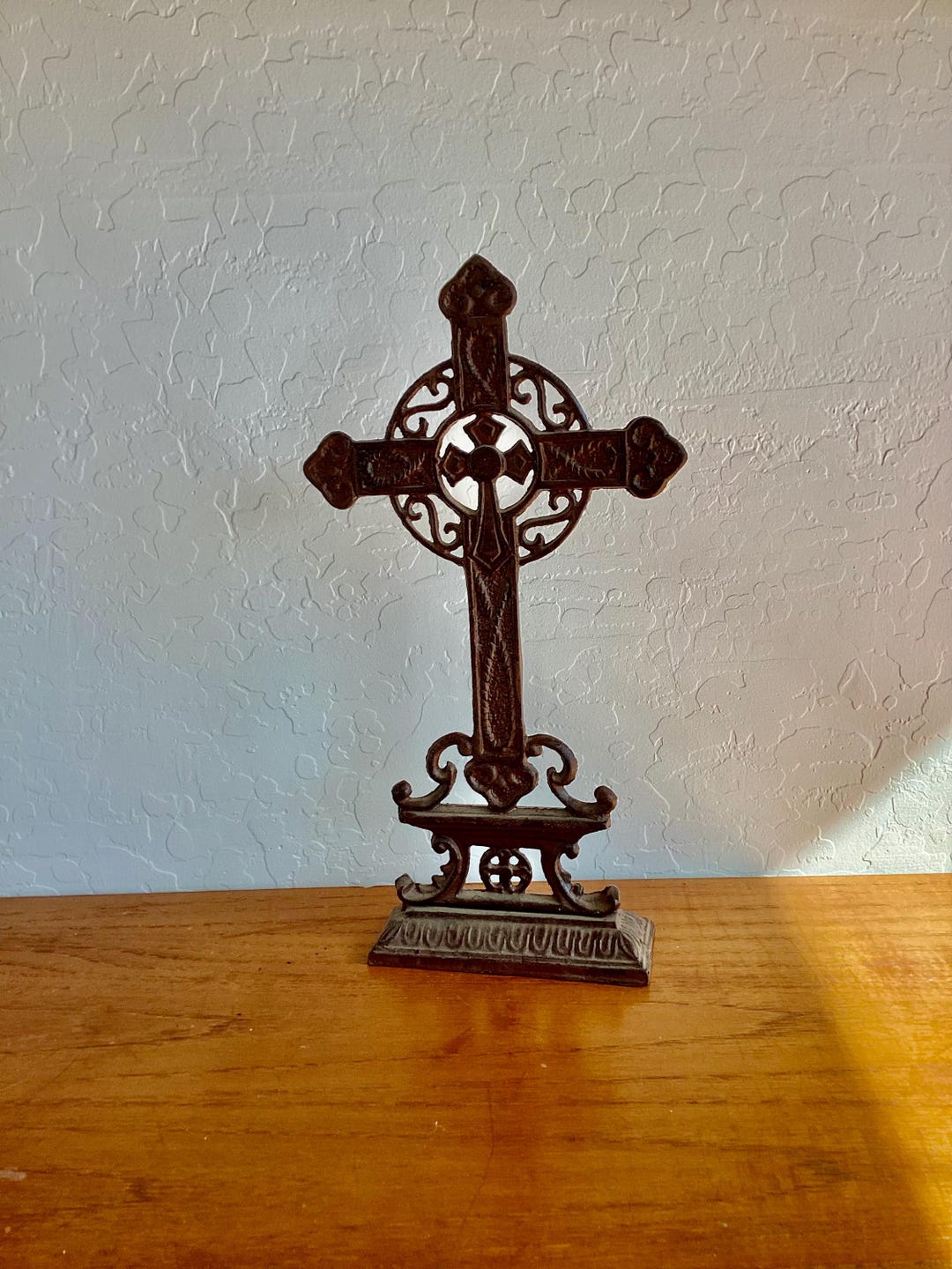 15” Cast Iron Ornate Cross Vintage Metal Spiritual Home and Living ...