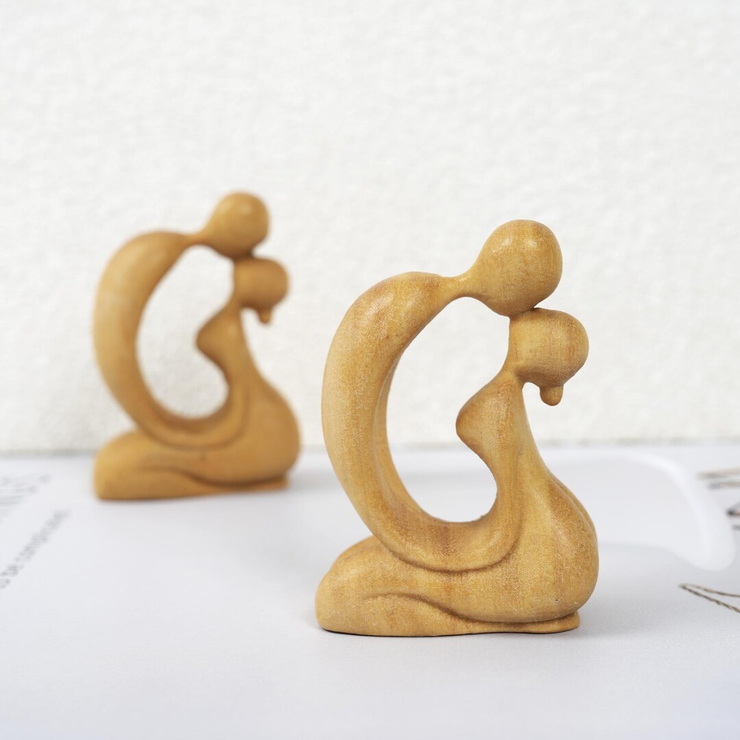A Pair Couple Wooden Sculpture, Couple Kissing Wood Carving ...