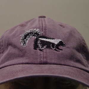 SKUNK WILDLIFE HAT - Embroidered Women Men Mom Dad Baseball Cap - Price ...