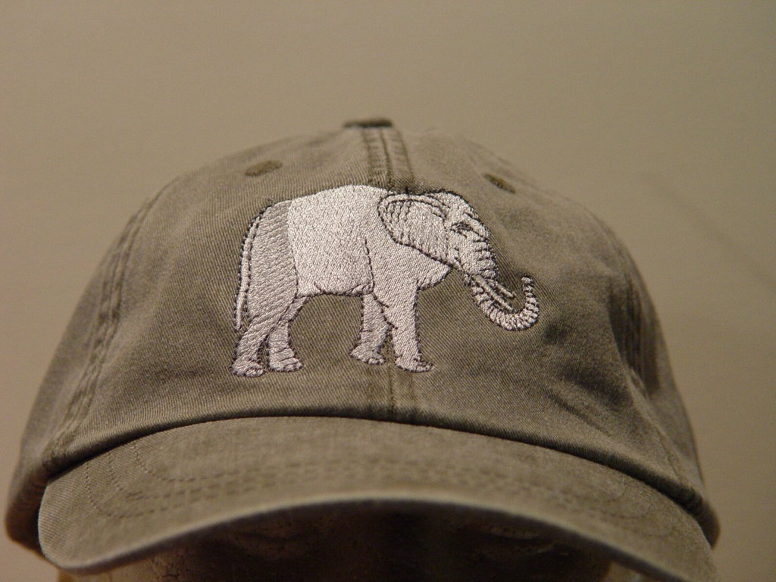 ELEPHANT WILDLIFE HAT Embroidered African Men Women Baseball | Etsy