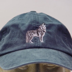 GRAY WOLF HAT - Embroidered Men Women Wildlife Baseball Cap - Price ...