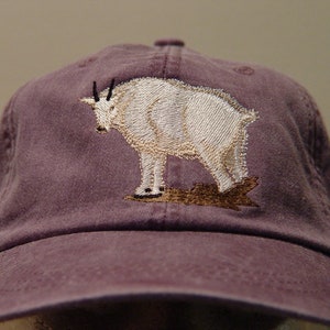 MOUNTAIN GOAT HAT - Embroidered Men Women Wildlife Baseball Cap - Price ...
