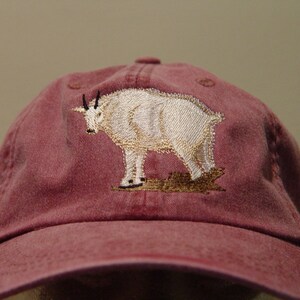 MOUNTAIN GOAT HAT - Embroidered Men Women Wildlife Baseball Cap - Price ...