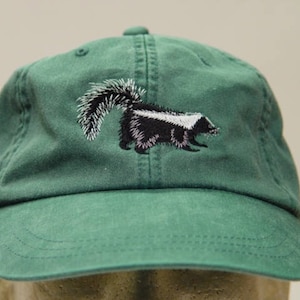 SKUNK WILDLIFE HAT - Embroidered Women Men Mom Dad Baseball Cap - Price ...