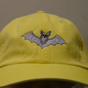 BAT HAT - One Embroidered Men Women Flying Wildlife Baseball Cap ...