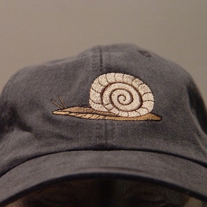 SNAIL HAT - One Embroidered Men Women Wildlife Baseball Gift Cap ...