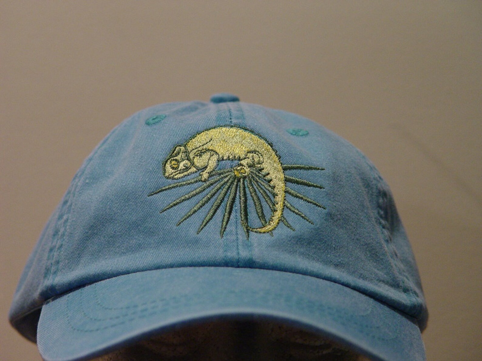CHAMELEON LIZARD REPTILE Hat - Embroidered Men Women Wildlife Cap ...