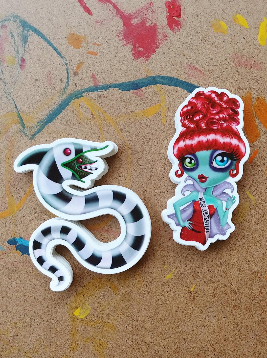 Miss Argentina & Sandworm Vinyl Sticker Set, Beetlejuice Die Cut ...