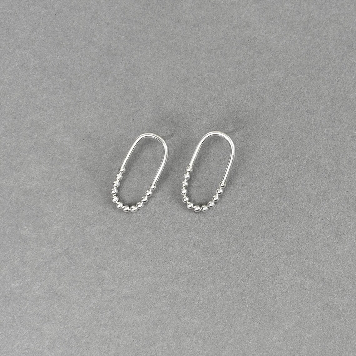 Capsule-shaped 925 Silver Bead Earrings - Etsy