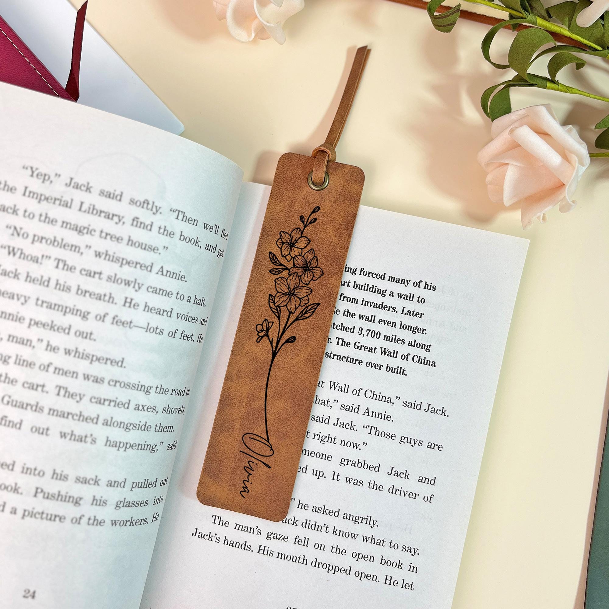 Custom Leather Bookmarks, Gift for Readers, Gift for Book Lovers ...