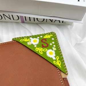 Personalized Hand Embroidered Corner Bookmarks, Felt Triangle Page ...