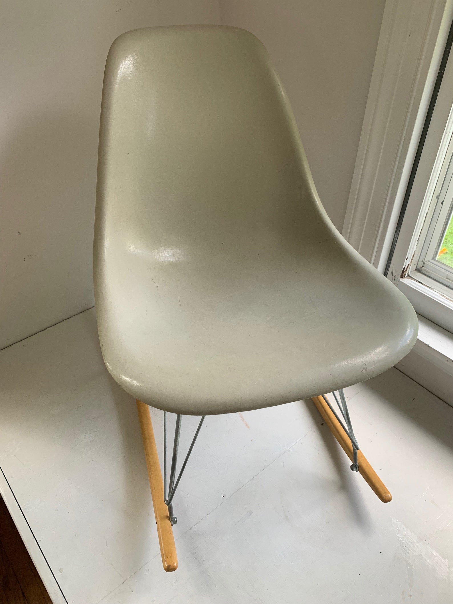 Authentic Vintage Eames Fiberglass Side Shell Rocker in | Etsy