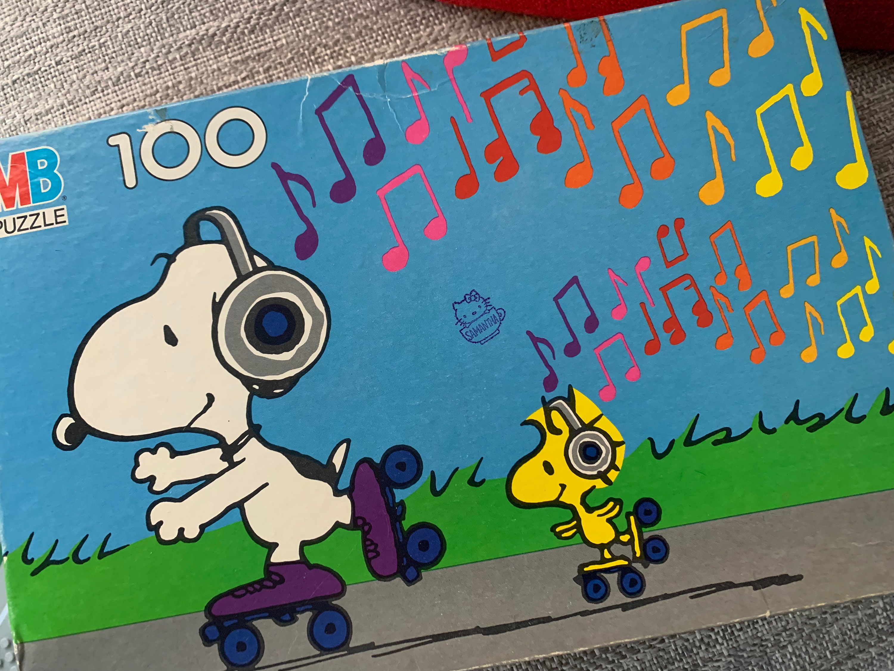 Snoopy Roller Skating